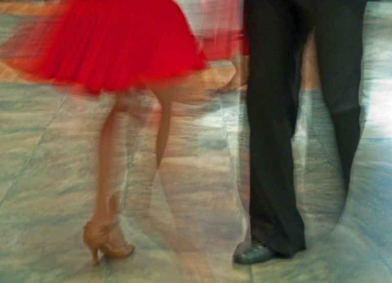The many mental & emotional benefits of dancing as exercise