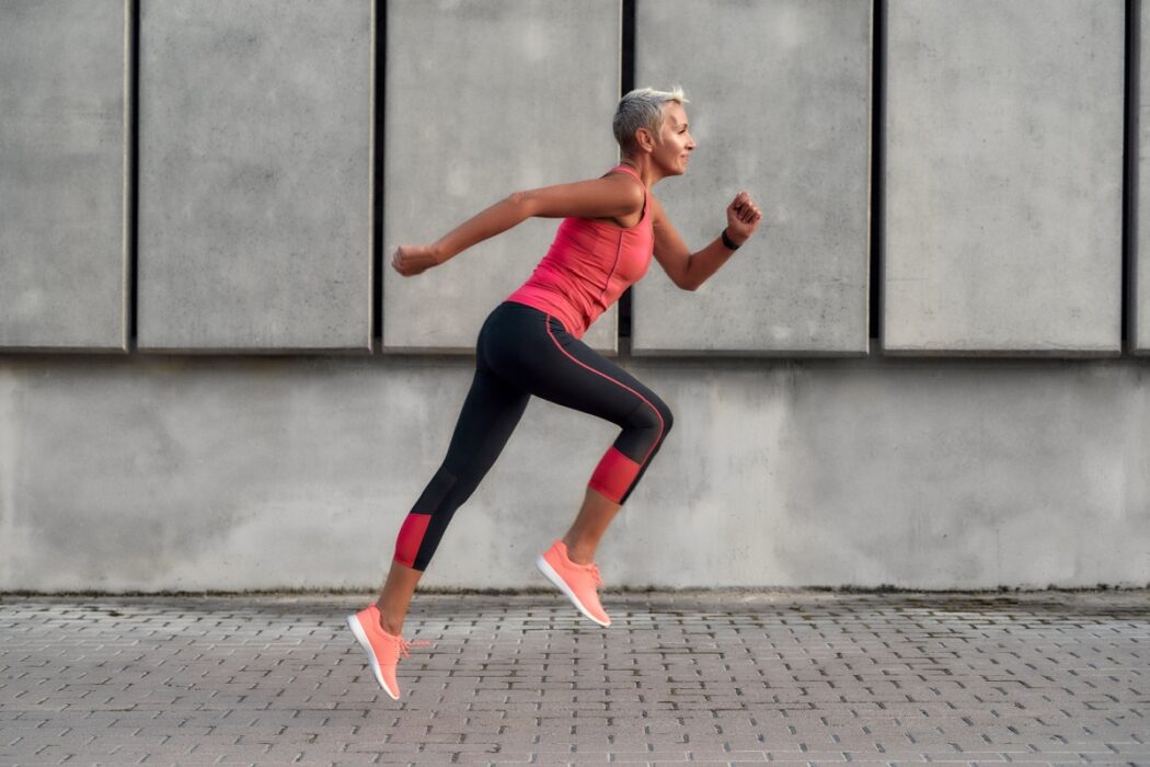 Renee Landers, 72-year-old bodybuilder defying age limits– Viva Fifty!