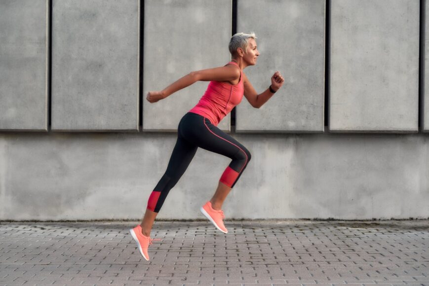 Renee Landers, 72-year-old bodybuilder defying age limits– Viva Fifty!